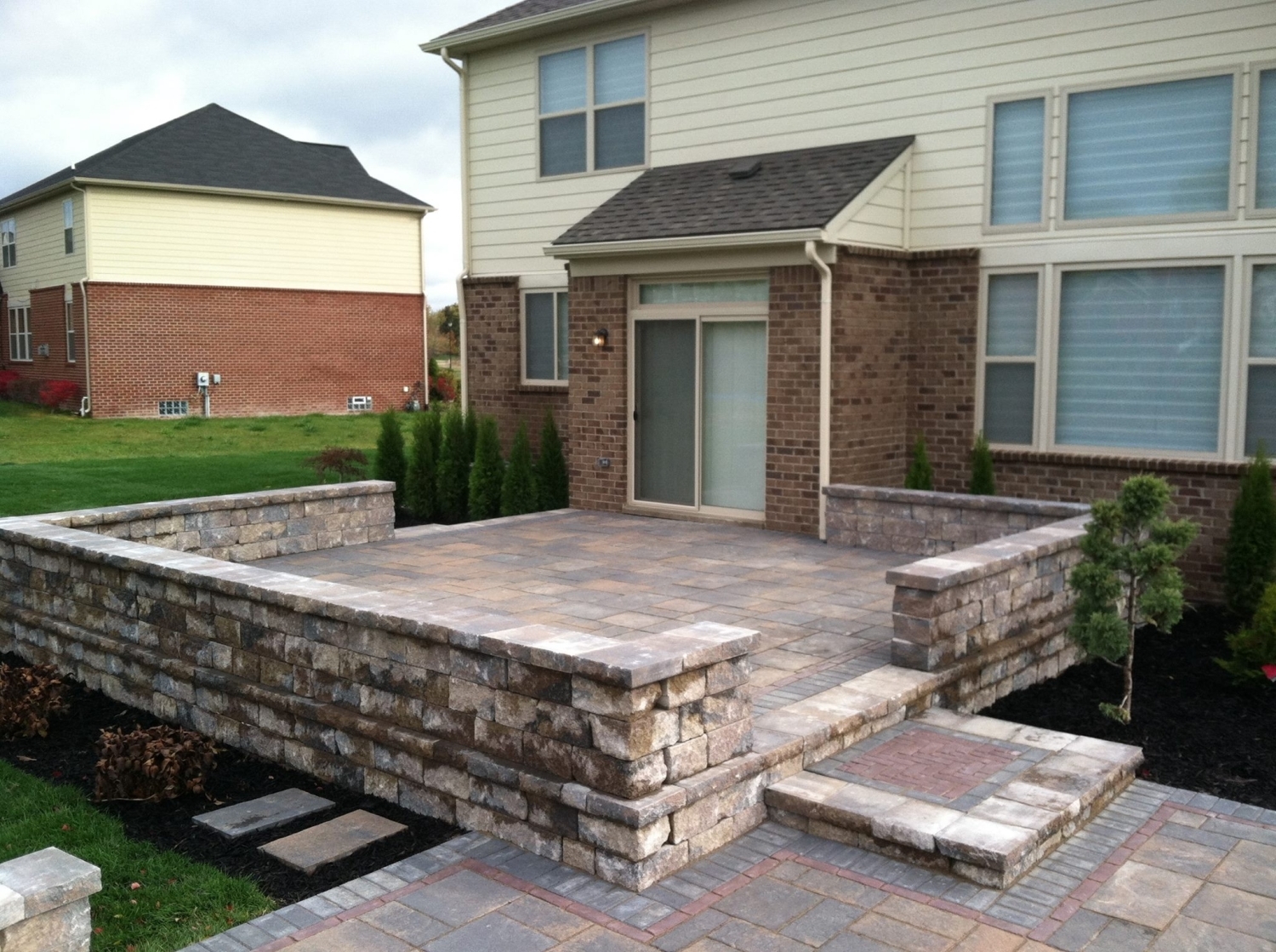 Our Hardscape & Landscape Projects | M & D Outdoor Living